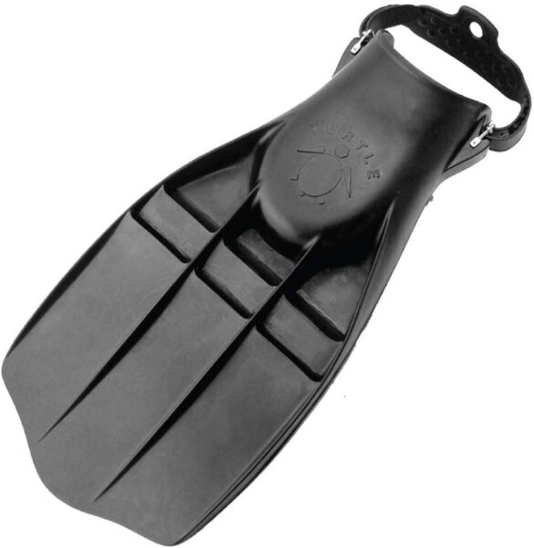 21 Best Scuba Fins for Diver: Tried and Tested [2025 EDITION]