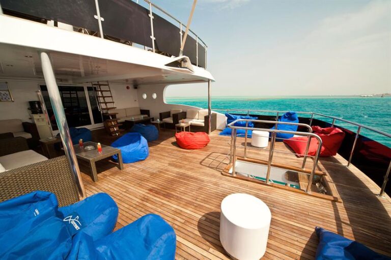 Best Red Sea Liveaboard Reviews (2023 EDITION)